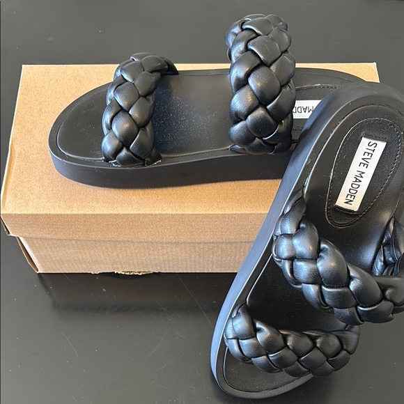 Steve Madden | Shoes | Steve Madden Black Braided Bohemia Sandals Size ...